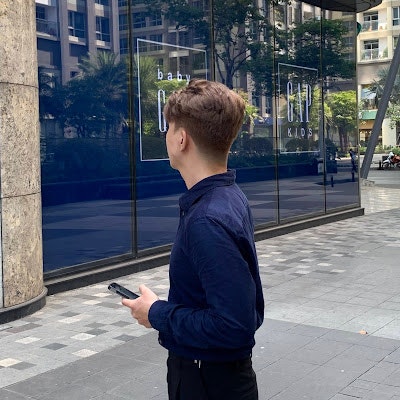 HeroUI Chat: Build and ship beautiful UIs with AI and HeroUI | Product Hunt